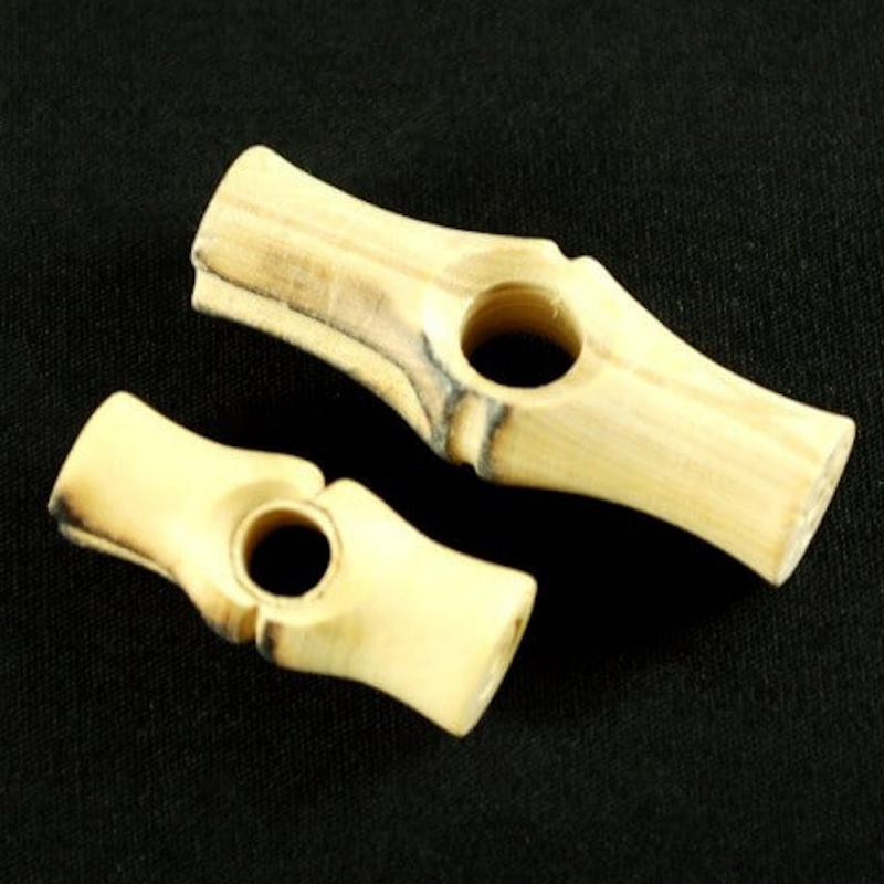 1 x Grooved Duffle Toggle Varnished Wooden Buttons Coat