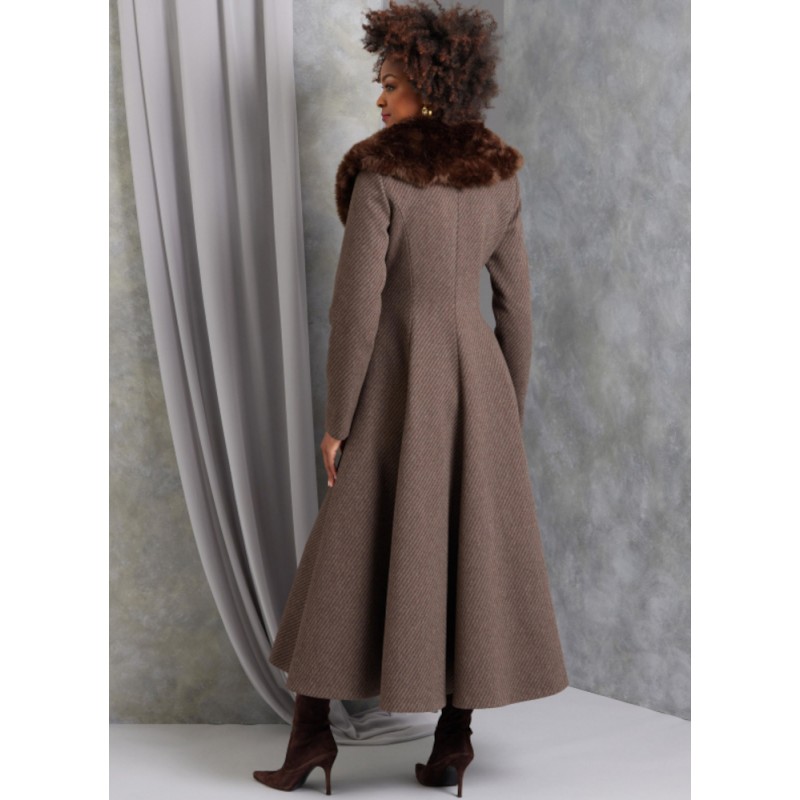 Vogue Patterns V1971 Misses' Lined Fitted Double-Breasted Coat in Five ...