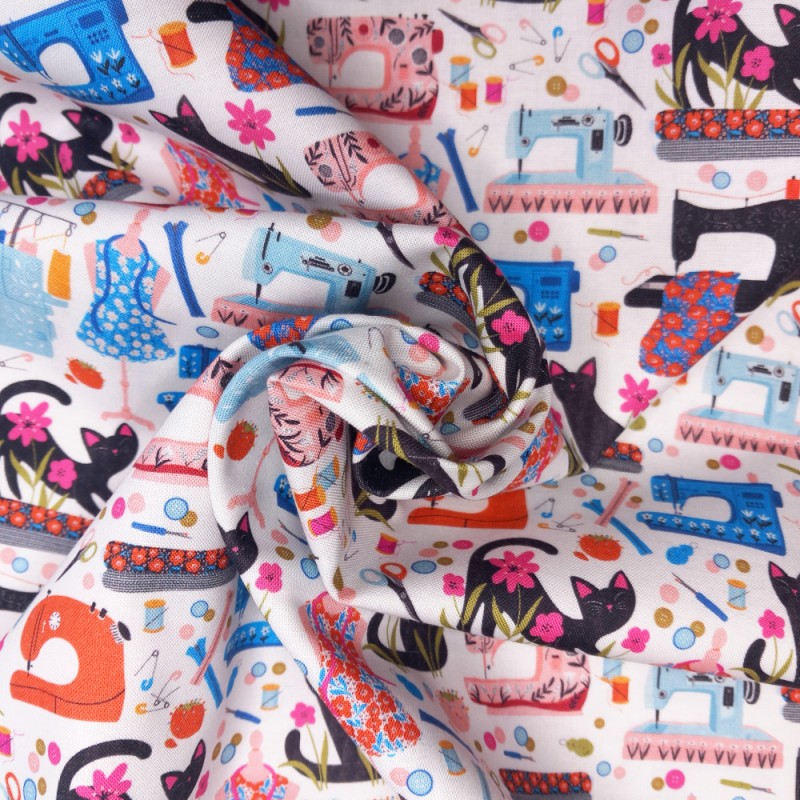100% Cotton Fabric Nutex Purrfect Stitches Crafty Cats Sewing Machine ...