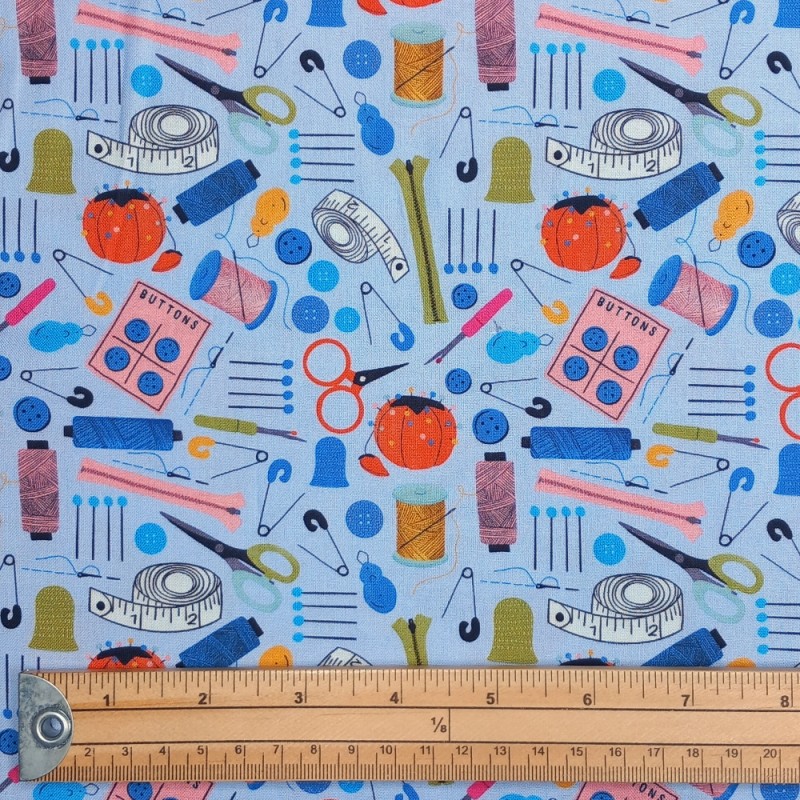 100% Cotton Fabric Nutex Purrfect Stitches Sewing Bag Haberdashery ...