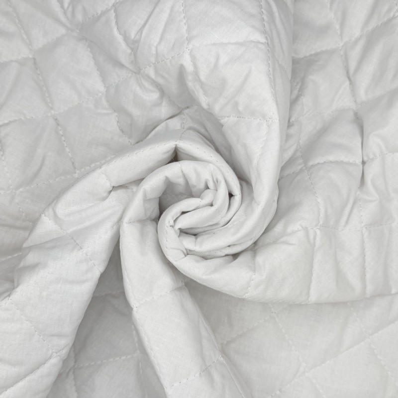 Quilted Polycotton Fabric Diamond Design 2oz Wadding Backing 115cm Wide