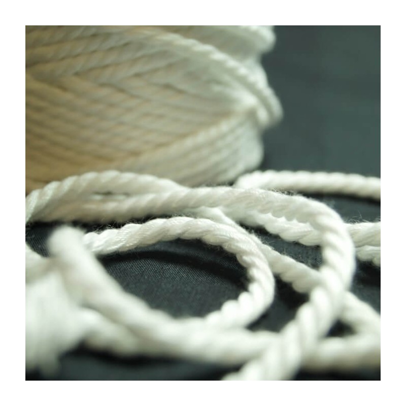 White Polyester Piping Cord Numbers From 2mm - 6mm